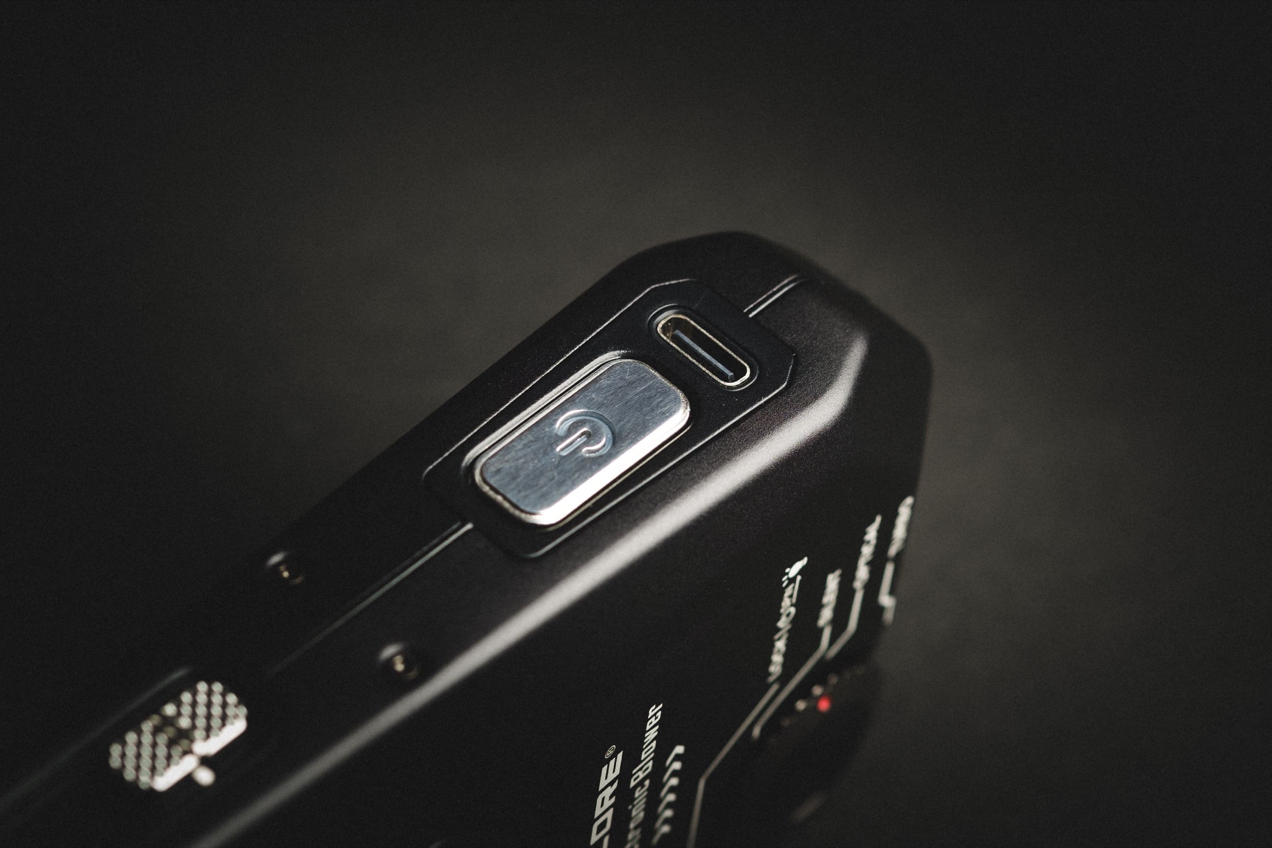 NiteCore BB2 Electronic Blower Review | Alik Griffin