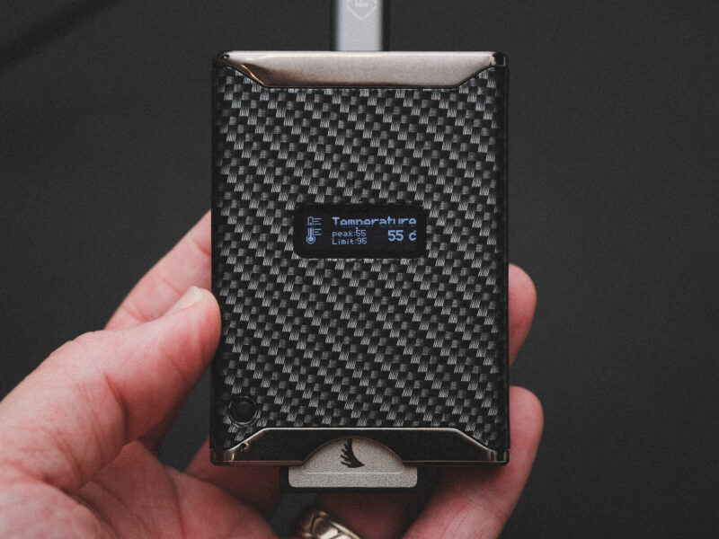 CFtek Trimmer Review - Most Advanced CFExpress Reader | Alik Griffin